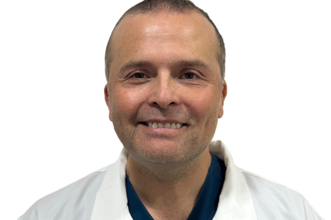 Rodrigo Vega Fernández - Clínica Lircay Achs Salud